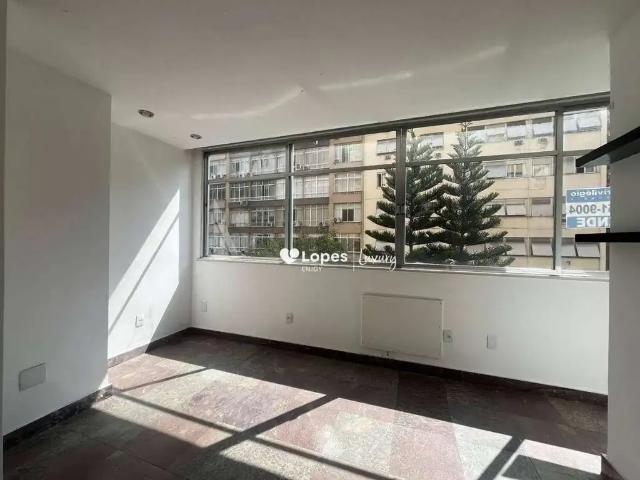 Apartamento para Venda em Rio de Janeiro/RJ Copacabana 4 Quartos