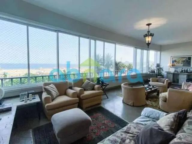 Apartamento para Venda em Rio de Janeiro/RJ Copacabana 4 Quartos