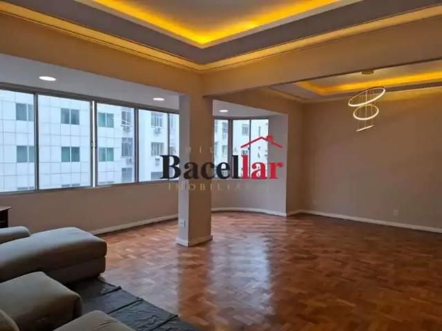 Apartamento para Venda em Rio de Janeiro/RJ Copacabana 4 Quartos