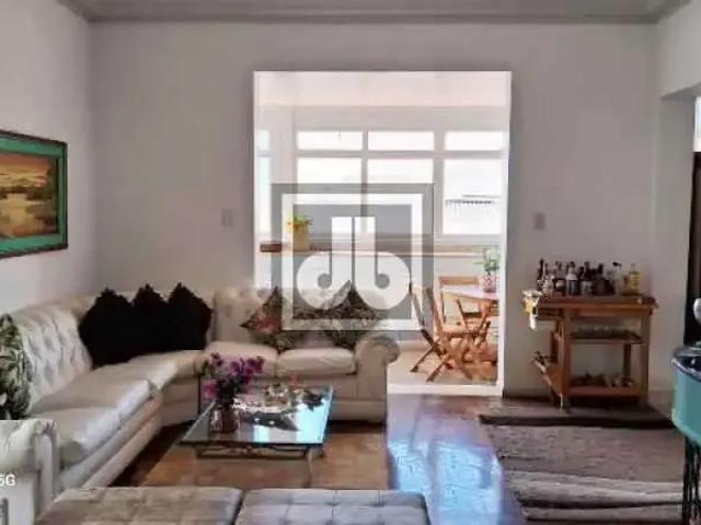 Apartamento para Venda em Rio de Janeiro/RJ Copacabana 4 Quartos