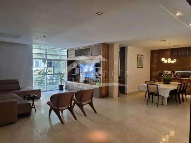 Apartamento para Venda em Rio de Janeiro/RJ Copacabana 4 Quartos