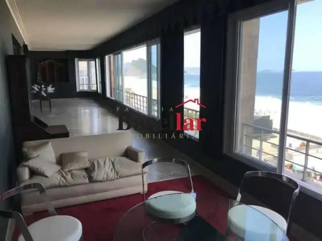 Apartamento para Venda em Rio de Janeiro/RJ Copacabana 4 Quartos