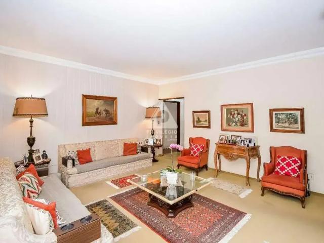 Apartamento para Venda em Rio de Janeiro/RJ Copacabana 4 Quartos