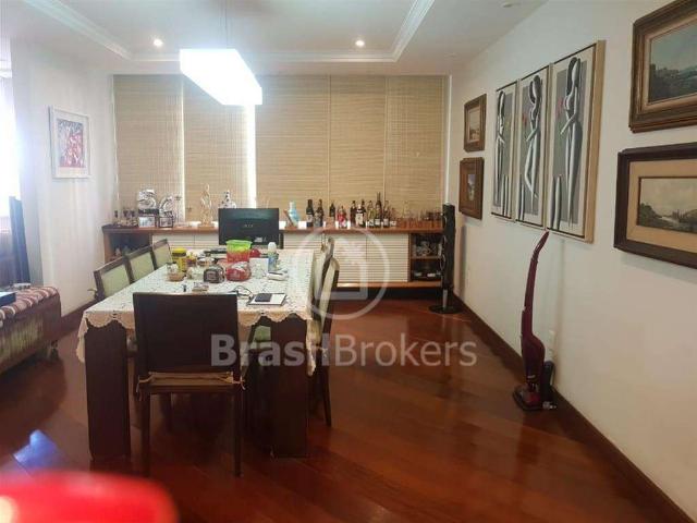 Apartamento para Venda em Rio de Janeiro/RJ Copacabana 4 Quartos