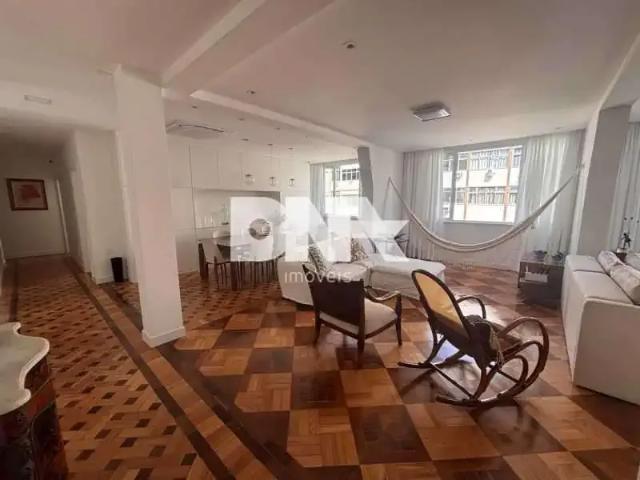 Apartamento para Venda em Rio de Janeiro/RJ Copacabana 4 Quartos