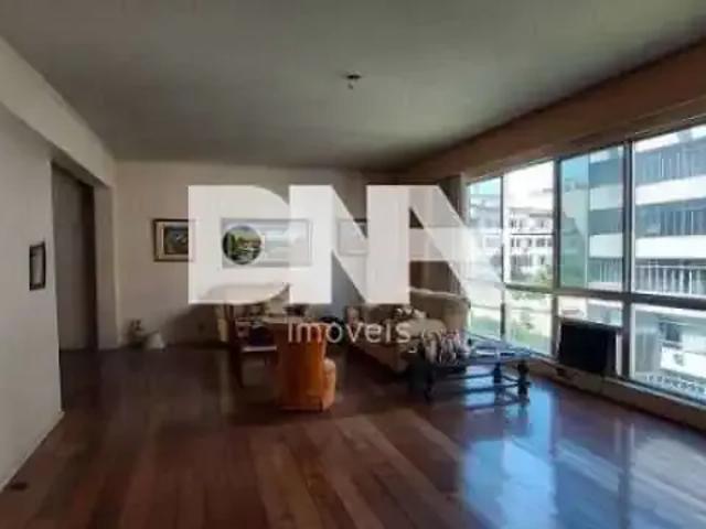 Apartamento para Venda em Rio de Janeiro/RJ Copacabana 4 Quartos