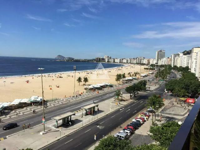 Apartamento para Venda em Rio de Janeiro/RJ Copacabana 4 Quartos