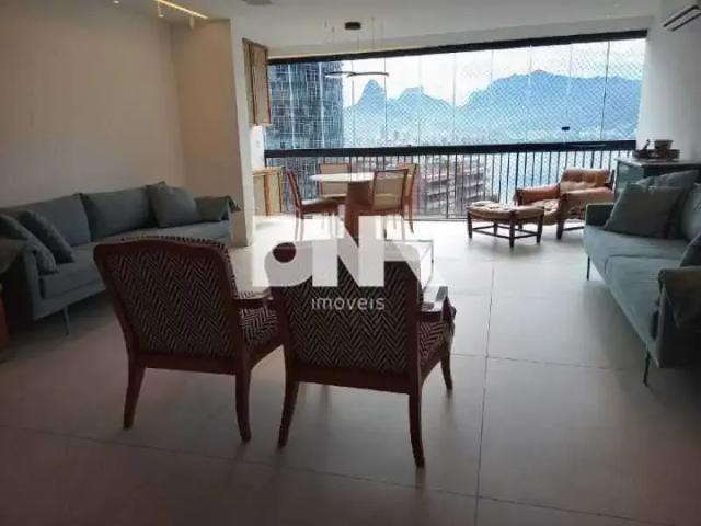 Apartamento para Venda em Rio de Janeiro/RJ Copacabana 4 Quartos