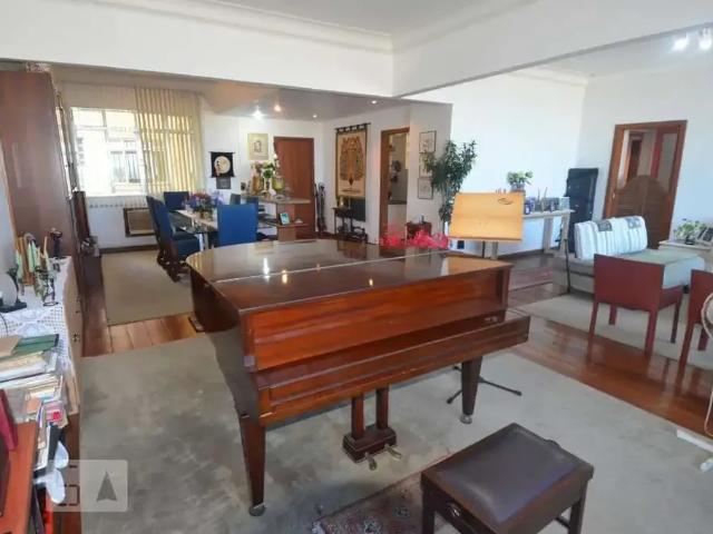 Apartamento para Venda em Rio de Janeiro/RJ Copacabana 4 Quartos