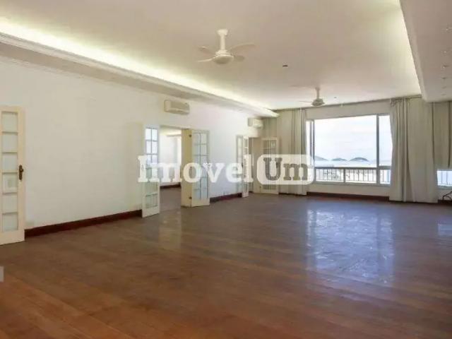 Apartamento para Venda em Rio de Janeiro/RJ Copacabana 4 Quartos