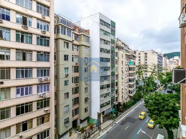 Apartamento para Venda em Rio de Janeiro/RJ Copacabana 4 Quartos