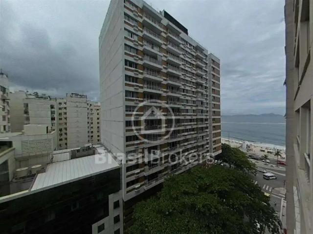 Apartamento para Venda em Rio de Janeiro/RJ Copacabana 4 Quartos