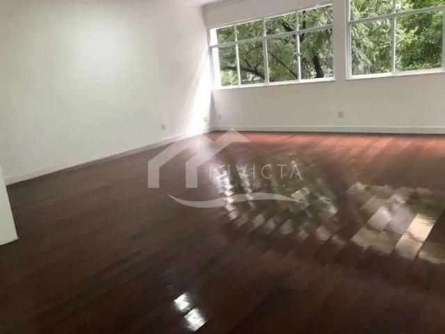 Apartamento para Venda em Rio de Janeiro/RJ Copacabana 4 Quartos