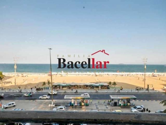 Apartamento para Venda em Rio de Janeiro/RJ Copacabana 4 Quartos
