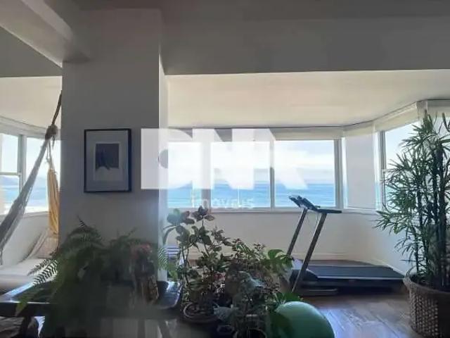 Apartamento para Venda em Rio de Janeiro/RJ Copacabana 4 Quartos