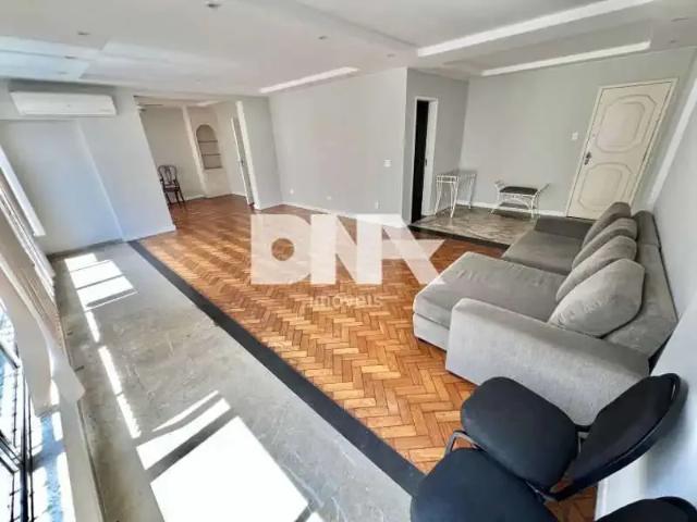 Apartamento para Venda em Rio de Janeiro/RJ Copacabana 4 Quartos