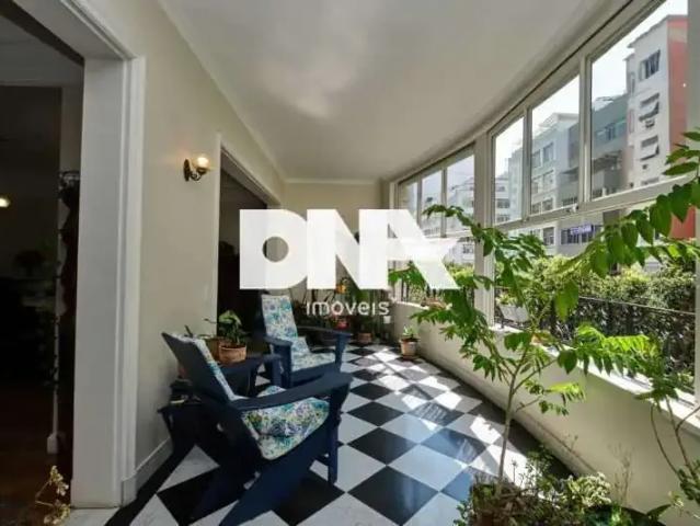 Apartamento para Venda em Rio de Janeiro/RJ Copacabana 4 Quartos