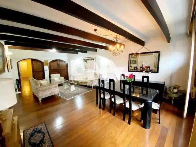 Apartamento para Venda em Rio de Janeiro/RJ Copacabana 4 Quartos