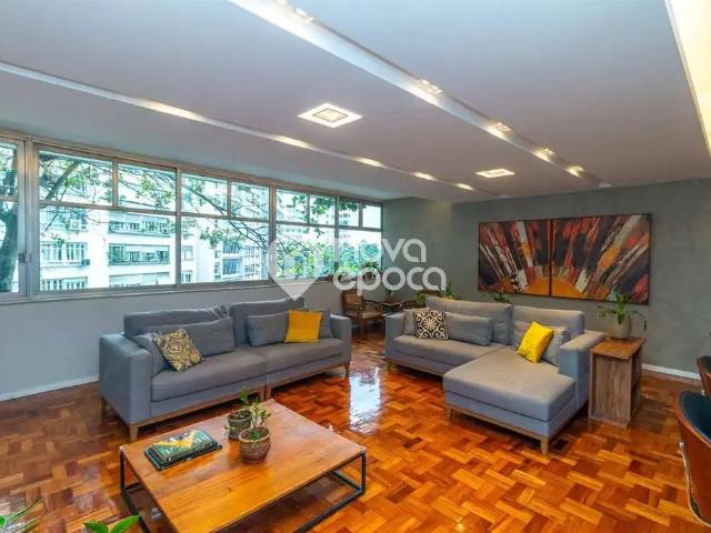 Apartamento para Venda em Rio de Janeiro/RJ Copacabana 4 Quartos