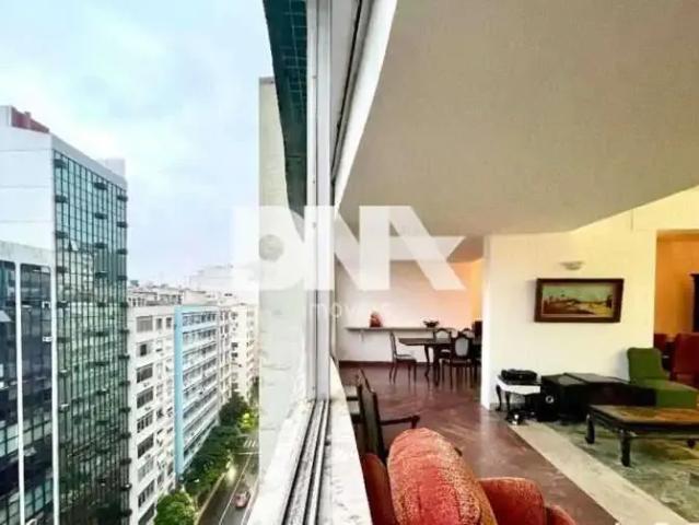 Apartamento para Venda em Rio de Janeiro/RJ Copacabana 4 Quartos