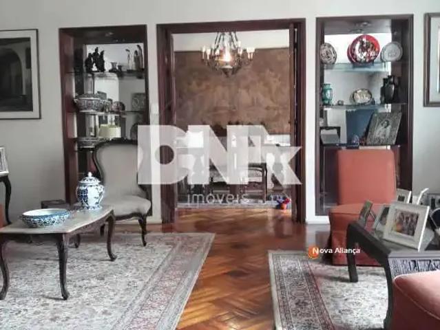 Apartamento para Venda em Rio de Janeiro/RJ Copacabana 4 Quartos