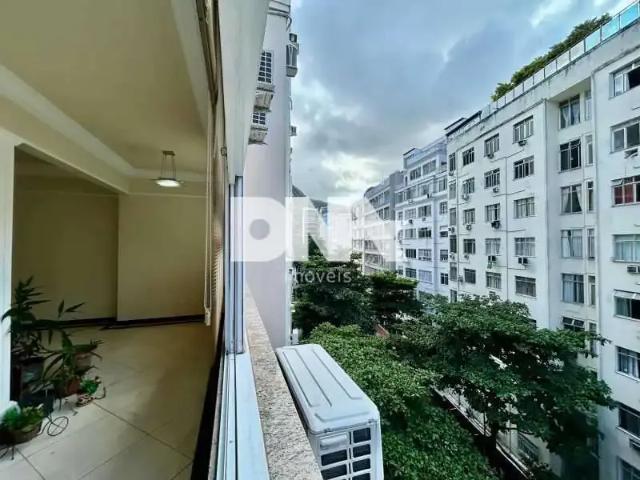 Apartamento para Venda em Rio de Janeiro/RJ Copacabana 4 Quartos