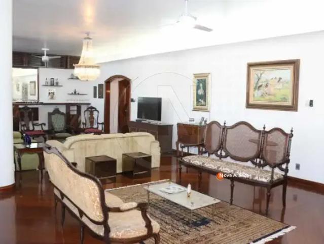 Apartamento para Venda em Rio de Janeiro/RJ Copacabana 4 Quartos