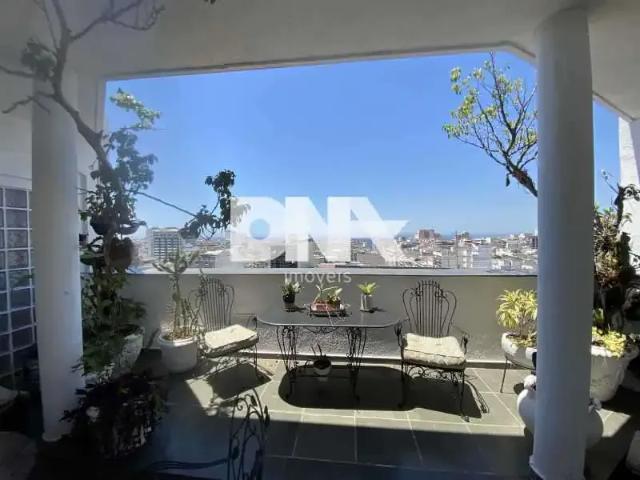 Apartamento para Venda em Rio de Janeiro/RJ Copacabana 4 Quartos