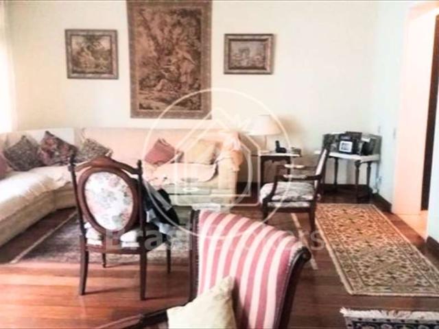 Apartamento para Venda em Rio de Janeiro/RJ Copacabana 4 Quartos
