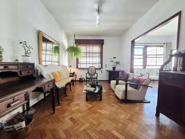 Apartamento para Venda em Rio de Janeiro/RJ Copacabana 4 Quartos