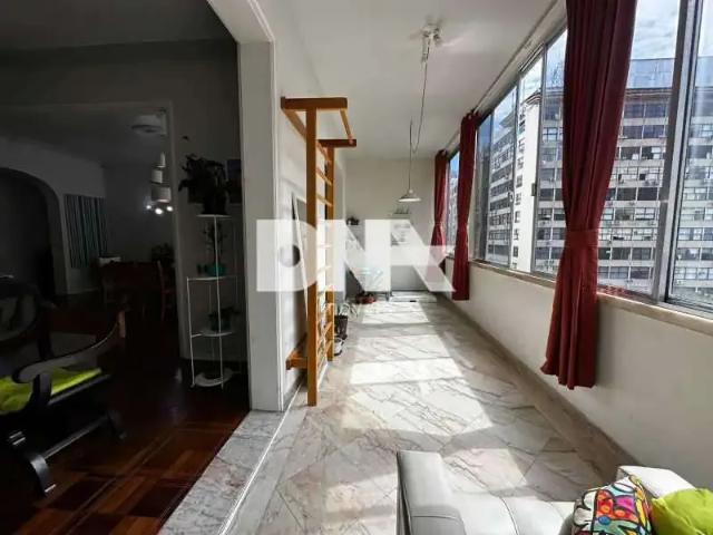 Apartamento para Venda em Rio de Janeiro/RJ Copacabana 4 Quartos