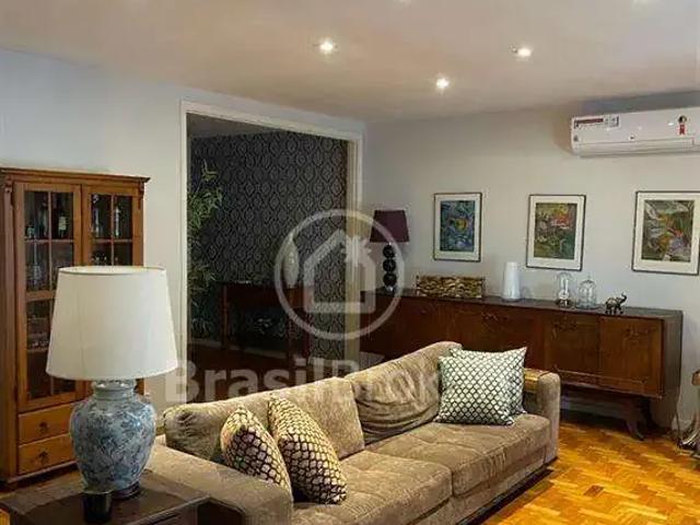 Apartamento para Venda em Rio de Janeiro/RJ Copacabana 4 Quartos
