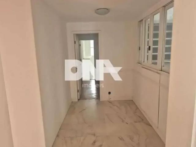 Apartamento para Venda em Rio de Janeiro/RJ Copacabana 4 Quartos