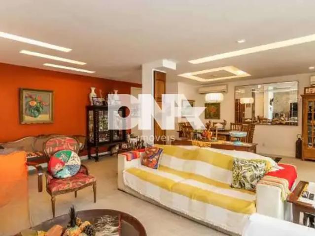 Apartamento para Venda em Rio de Janeiro/RJ Copacabana 4 Quartos