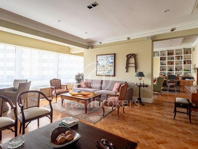 Apartamento para Venda em Rio de Janeiro/RJ Copacabana 4 Quartos