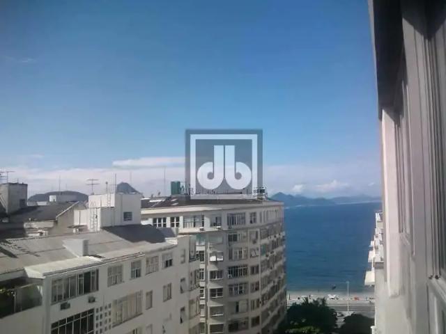 Apartamento para Venda em Rio de Janeiro/RJ Copacabana 4 Quartos