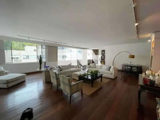 Apartamento para Venda em Rio de Janeiro/RJ Copacabana 4 Quartos
