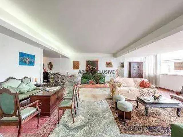 Apartamento para Venda em Rio de Janeiro/RJ Copacabana 4 Quartos