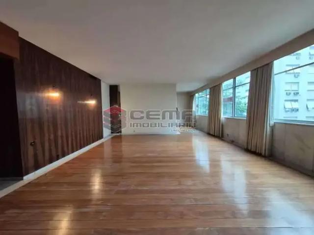 Apartamento para Venda em Rio de Janeiro/RJ Copacabana 4 Quartos
