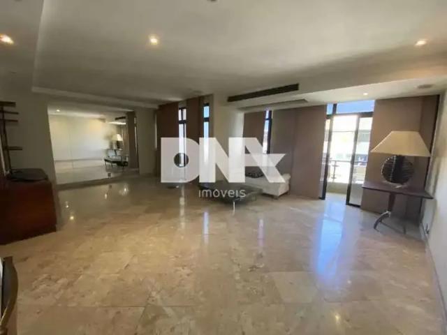 Apartamento para Venda em Rio de Janeiro/RJ Copacabana 4 Quartos