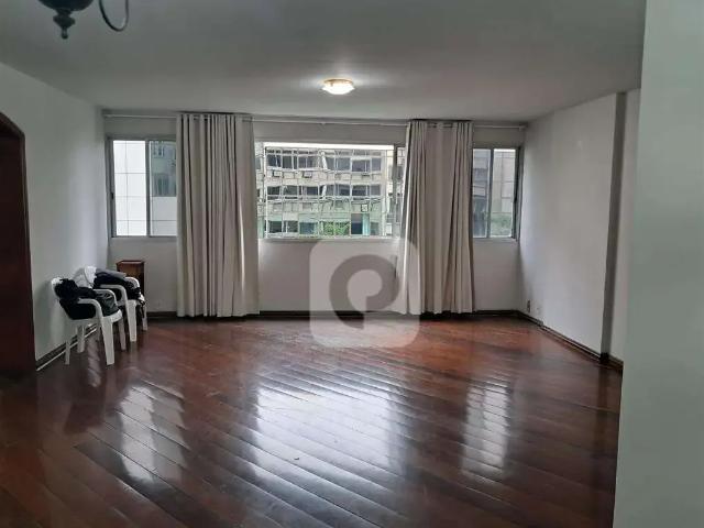 Apartamento para Venda em Rio de Janeiro/RJ Copacabana 4 Quartos