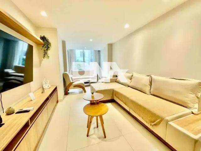Apartamento para Venda em Rio de Janeiro/RJ Copacabana 4 Quartos