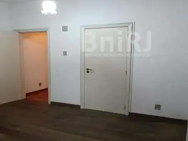Apartamento para Venda em Rio de Janeiro/RJ Copacabana 4 Quartos