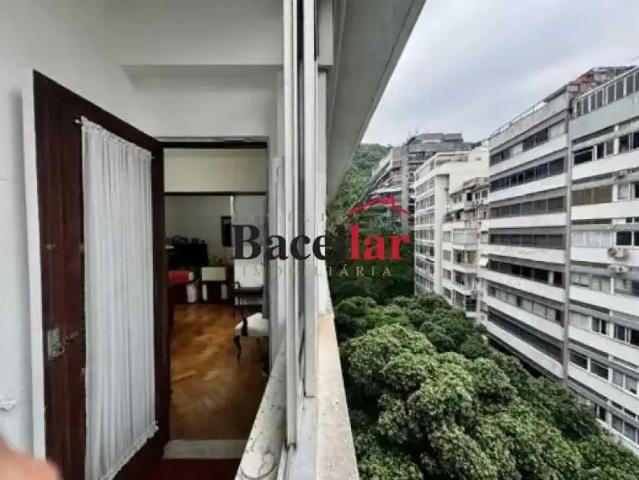 Apartamento para Venda em Rio de Janeiro/RJ Copacabana 4 Quartos