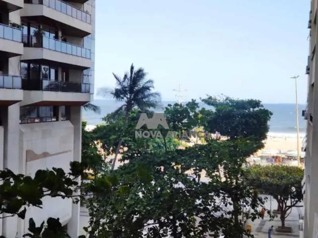 Apartamento para Venda em Rio de Janeiro/RJ Copacabana 4 Quartos