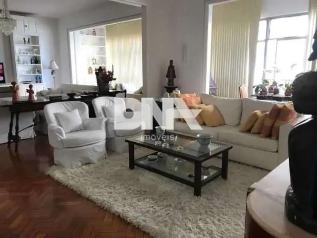 Apartamento para Venda em Rio de Janeiro/RJ Copacabana 4 Quartos