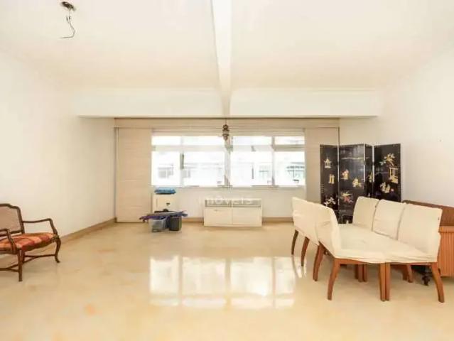 Apartamento para Venda em Rio de Janeiro/RJ Copacabana 4 Quartos