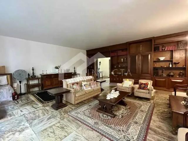 Apartamento para Venda em Rio de Janeiro/RJ Copacabana 4 Quartos