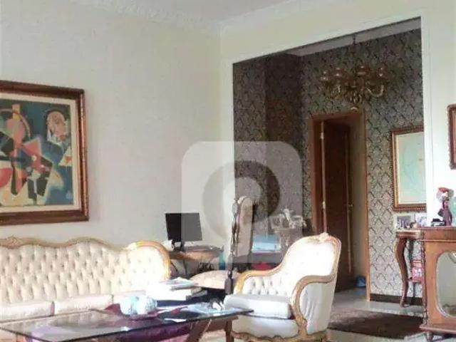 Apartamento para Venda em Rio de Janeiro/RJ Copacabana 4 Quartos