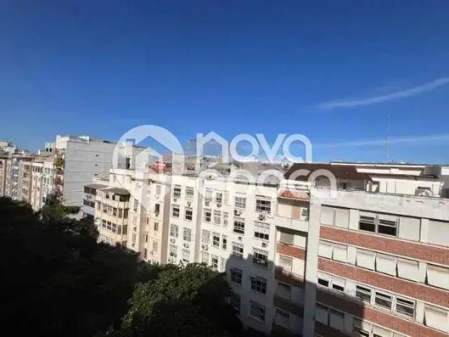 Apartamento para Venda em Rio de Janeiro/RJ Copacabana 4 Quartos